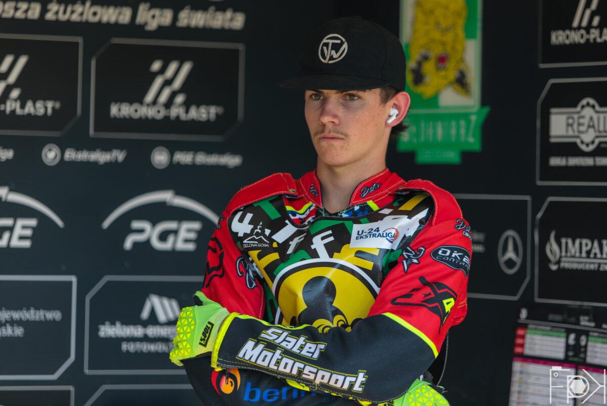 Mitchell McDiarmid w kadrze NOVYHOTEL FALUBAZU na sezony 2025 i 2026 ...